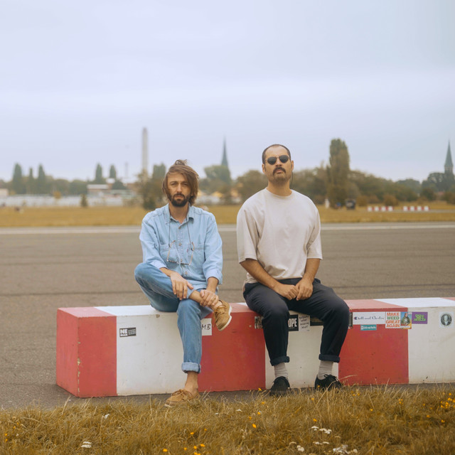 Omoh - With Justine - on plusfm, Electro Pop radio